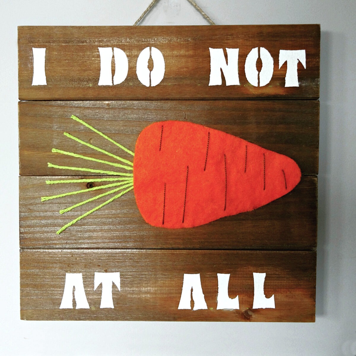 Punny and Charming Carrot Easter Sign with Free Template - Champagne ...