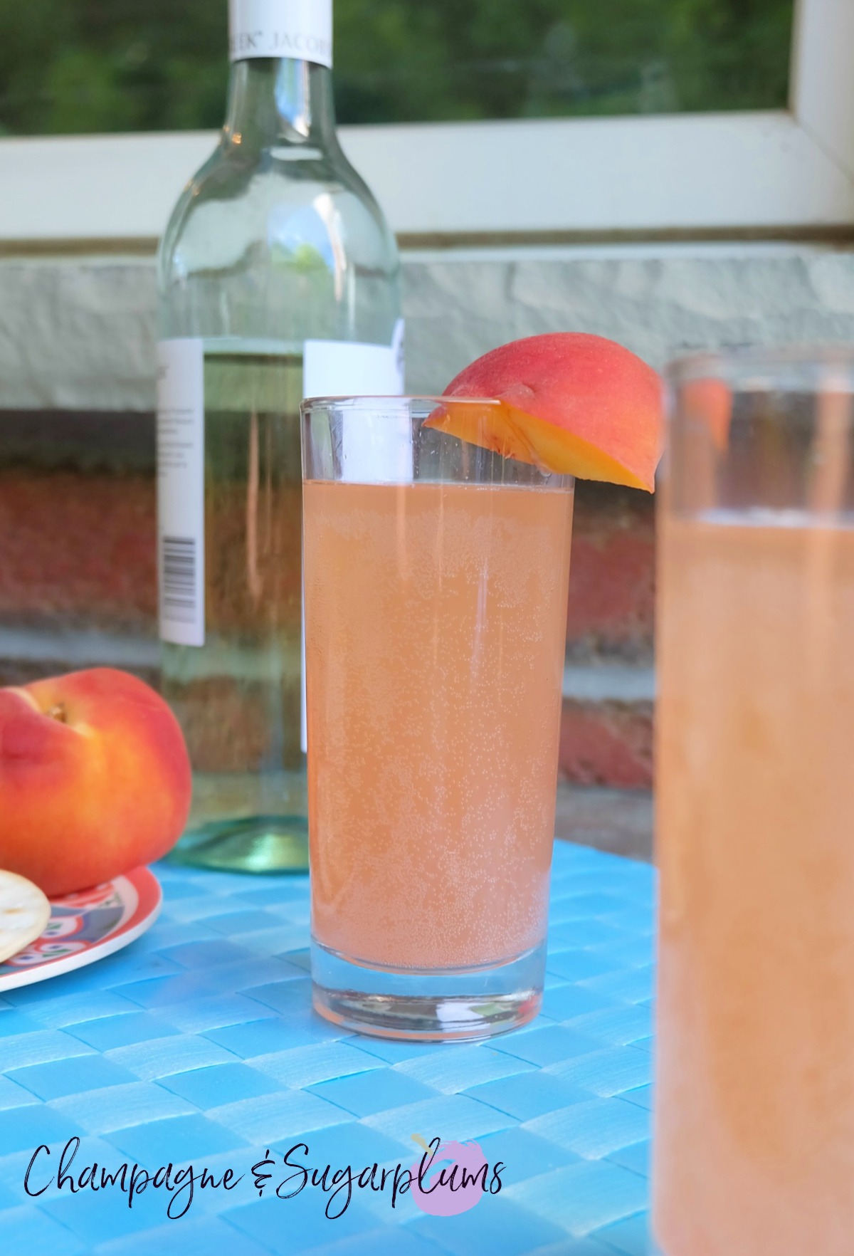 Summer Peach Moscato Cocktail - Champagne and Sugarplums