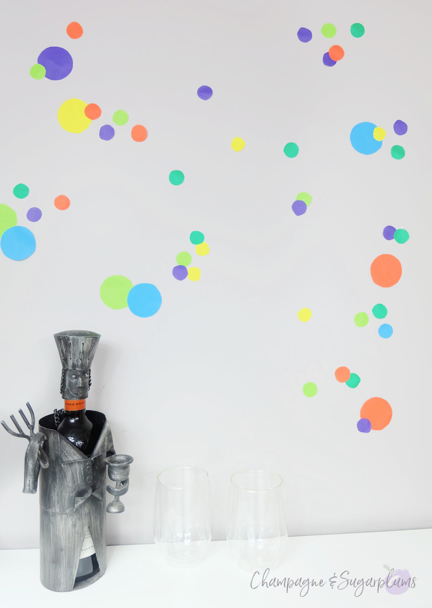 Fun and Easy Confetti Wall Decoration - Champagne and Sugarplums
