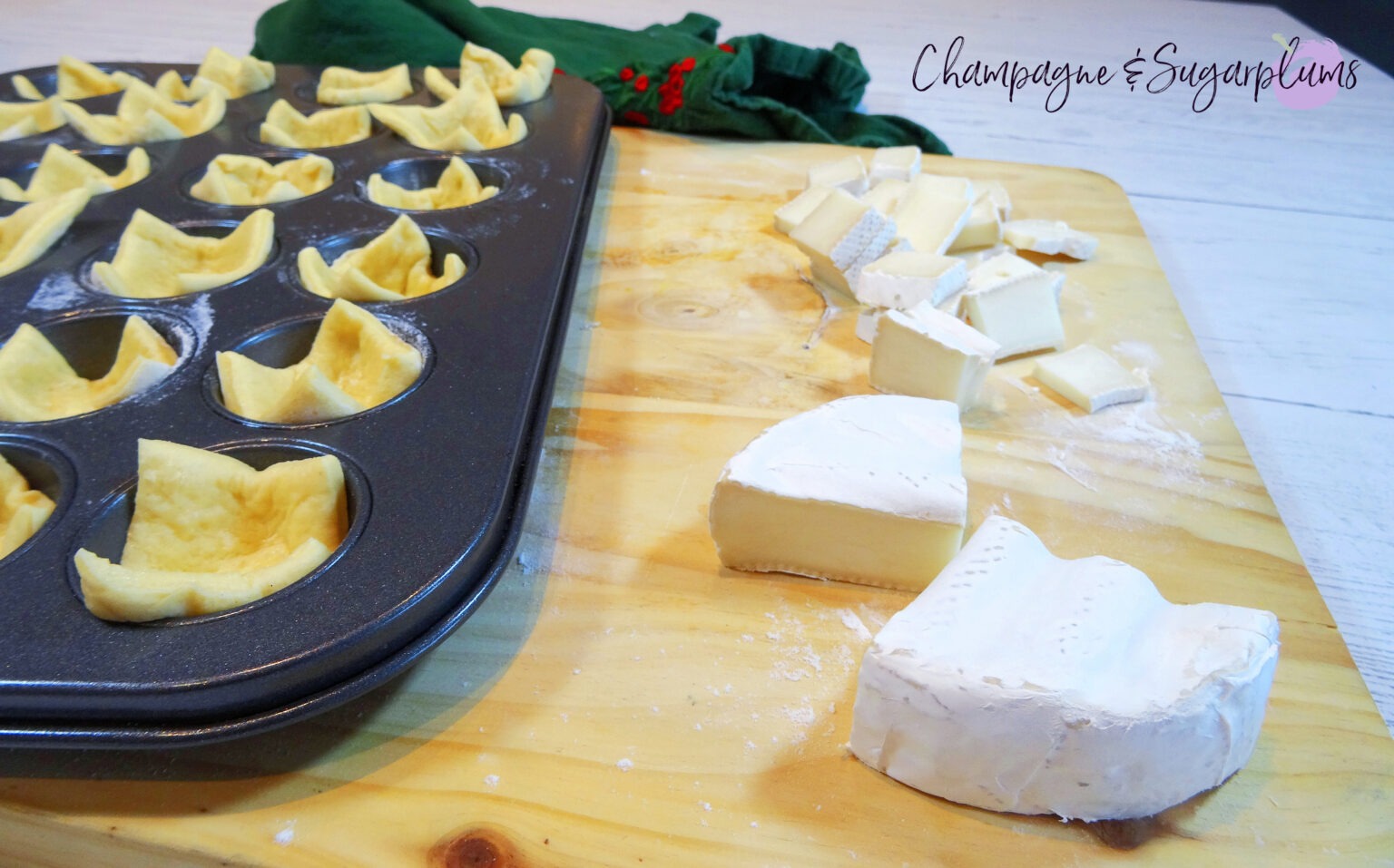 Brie Bites with Mango Chutney - Champagne and Sugarplums