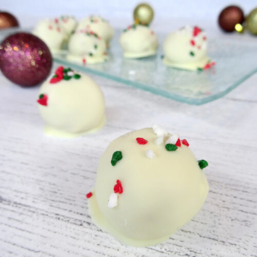 Natural Peanut Butter Snowballs - Champagne and Sugarplums