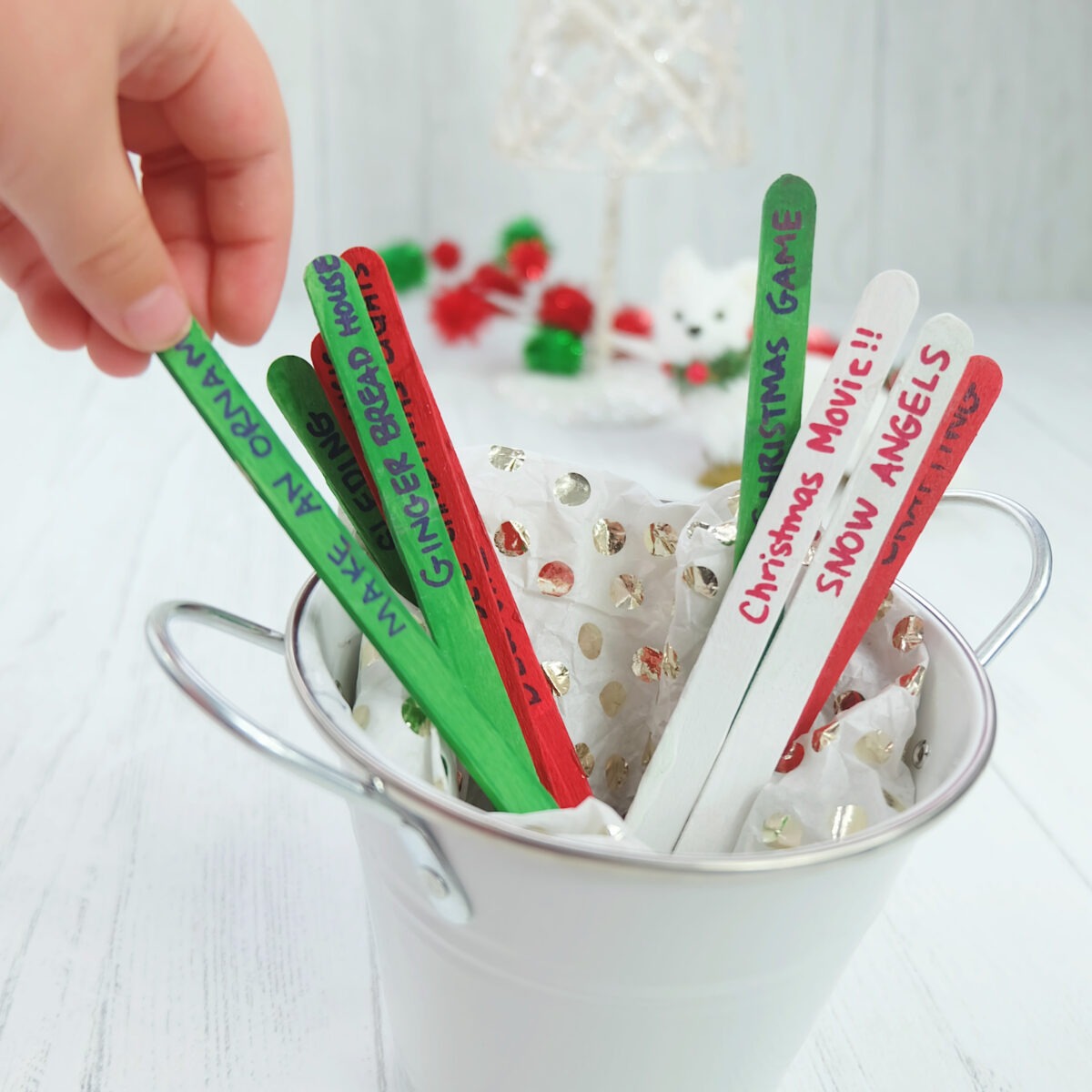 Christmas Popsicle Stick Bucket List Craft - Champagne and Sugarplums
