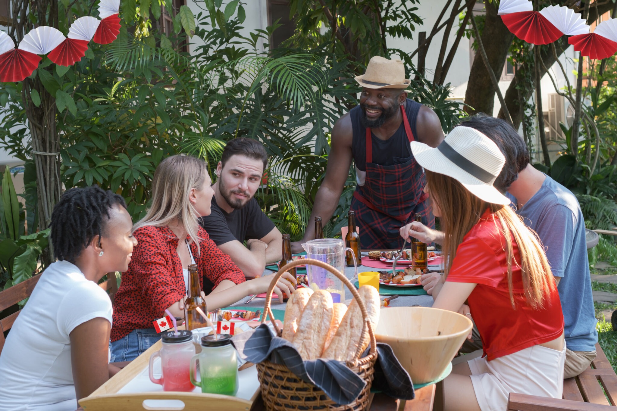 The Best Canada Day Party Essentials [DIY, Kids Crafts and Recipes ...