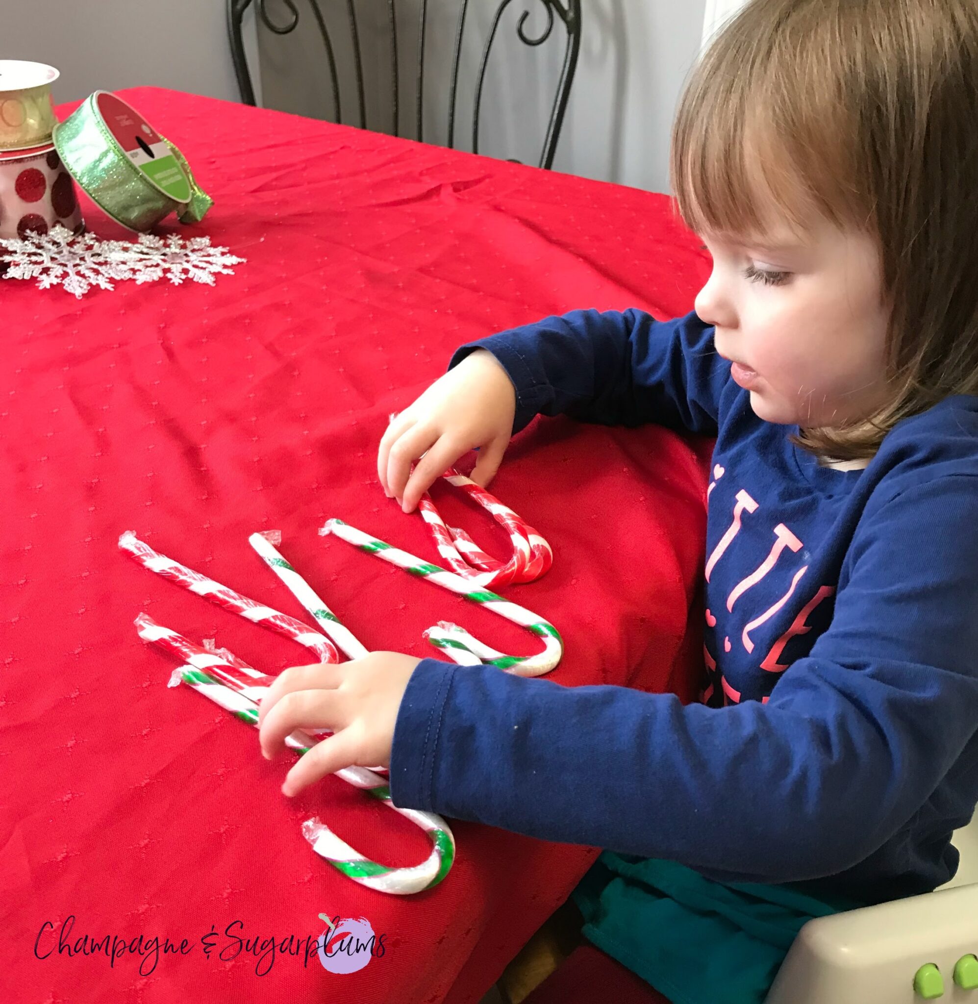 DIY Christmas Candy Cane Wreath - Champagne and Sugarplums