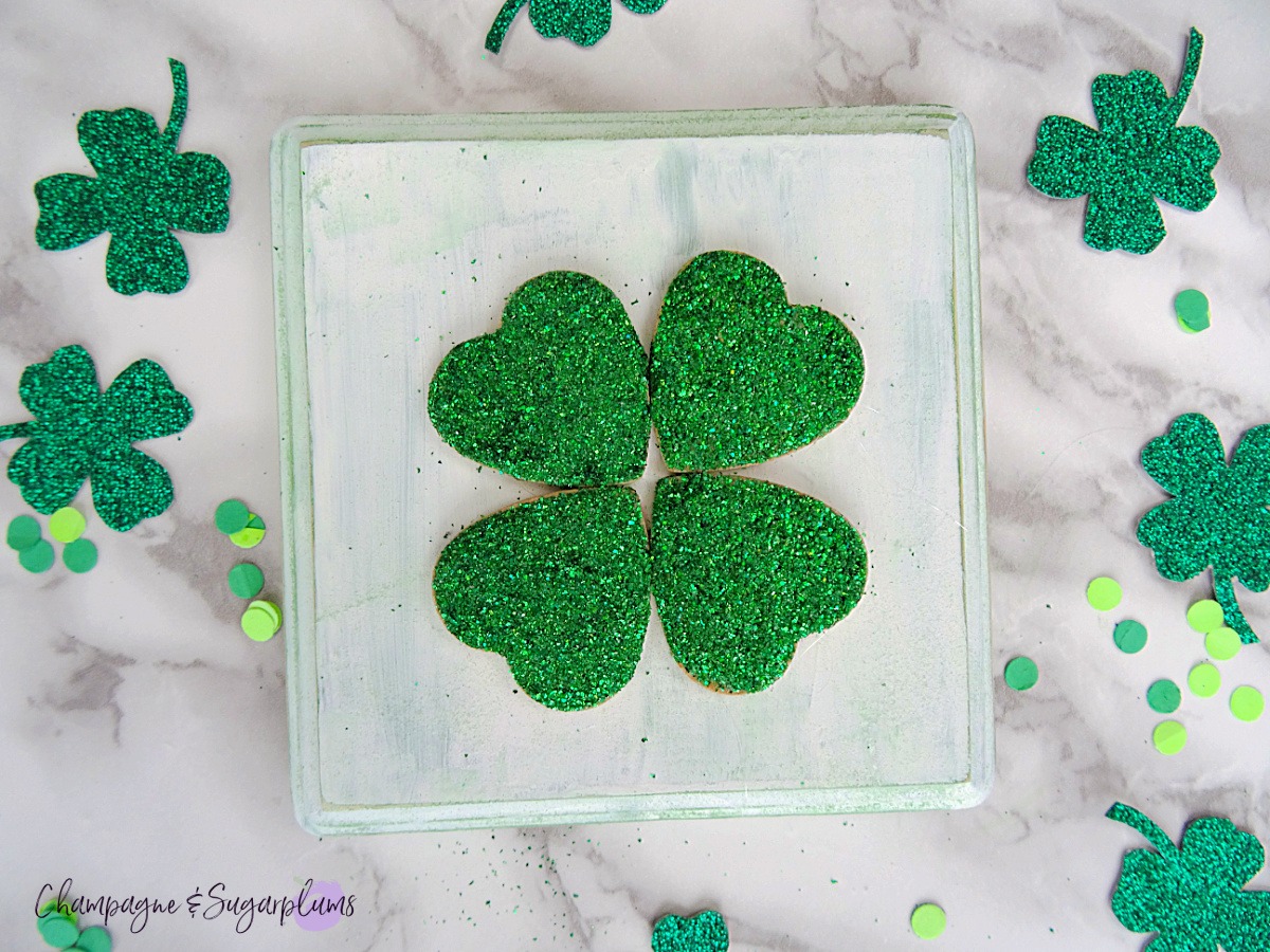 DIY Clover Hearts Home Decor - Champagne and Sugarplums